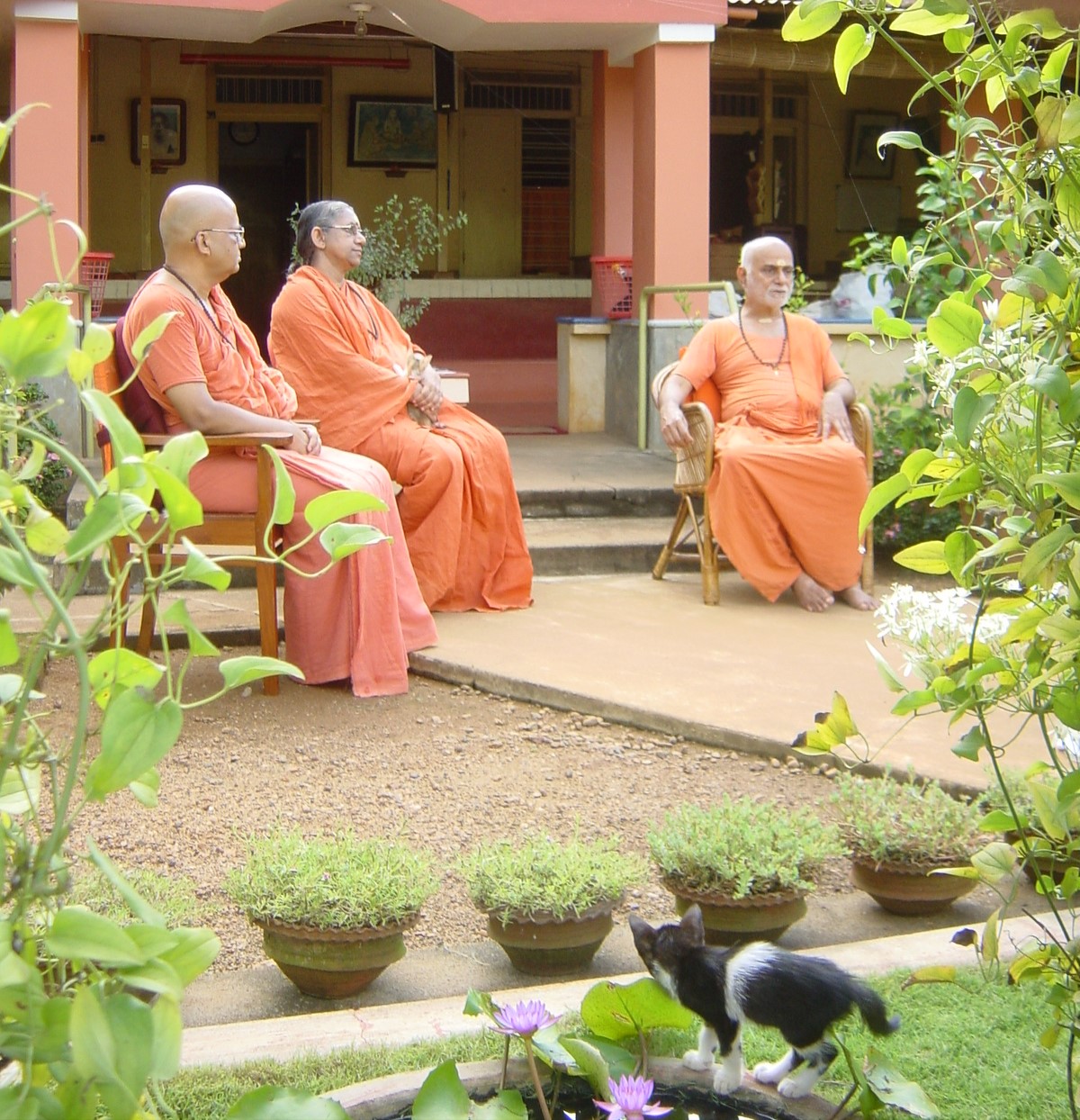 Old Ashram - Narayanasharama Tapovanam
